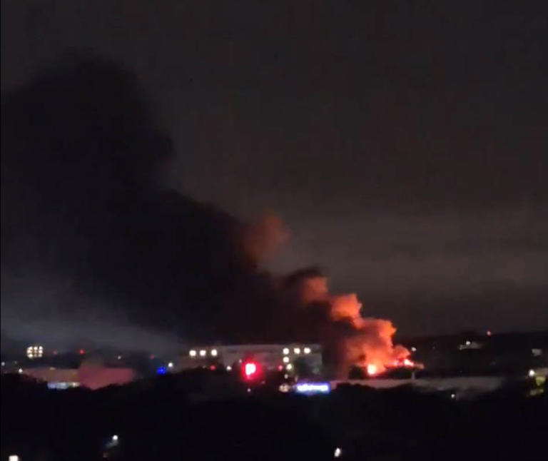 Dozens evacuated from homes in London after huge fire rips through ...