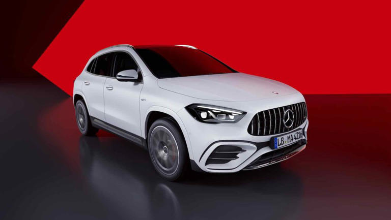 Mercedes GLA: il SUV della Stella è pronto a rinnovarsi