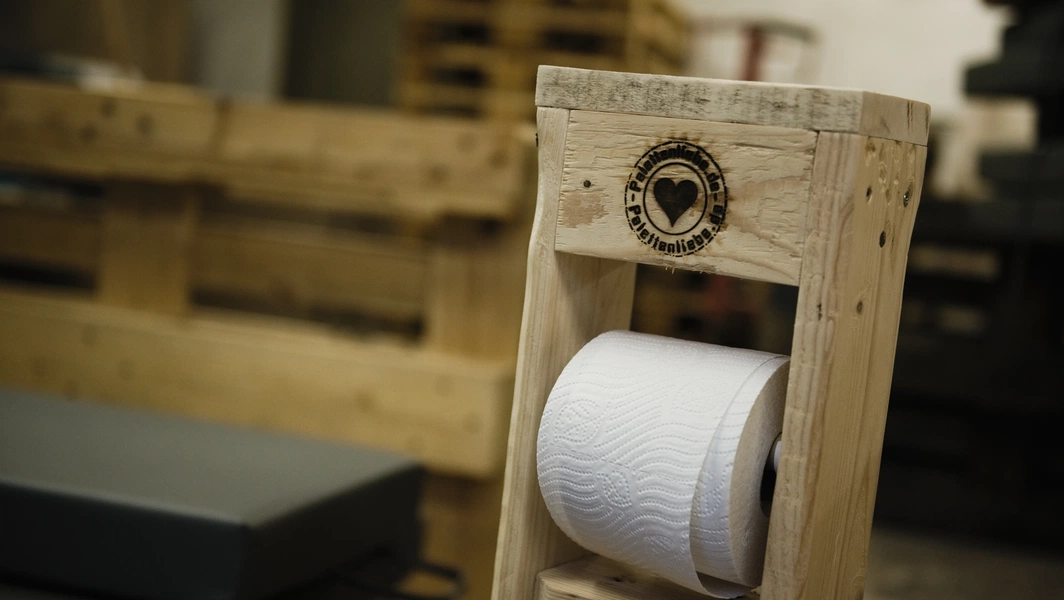 Creative DIY toilet paper storage ideas