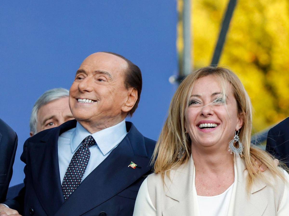 Meloni ricorda Berlusconi: "Protagonista assoluto, il suo percorso ...