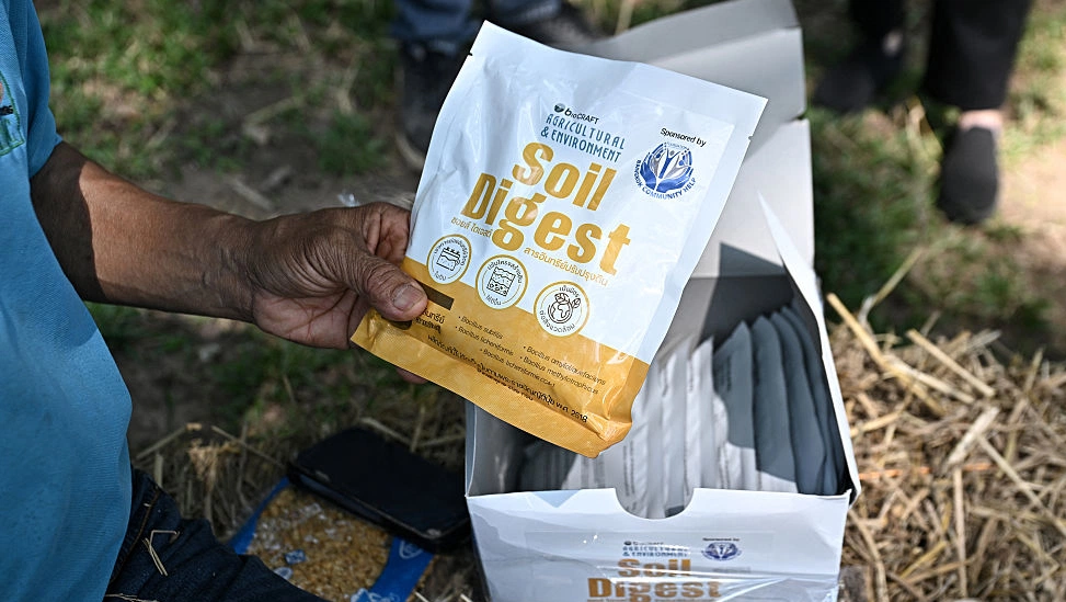 Organic fertilizers and their impact on soil, yields, and environment