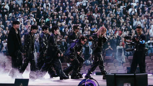 BTS, Madonna, Harry Styles' 'Put your phones down' era - Are ...