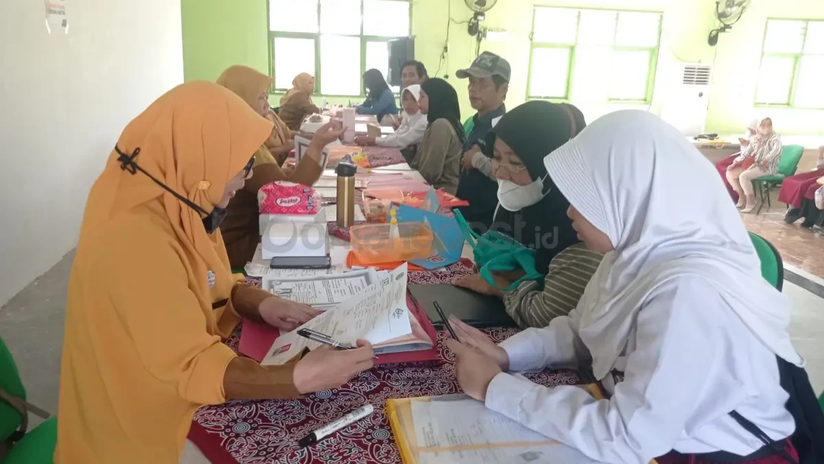 Persaingan ketat, setengah dari pendaftar jalur prestasi SMP Negeri di ...