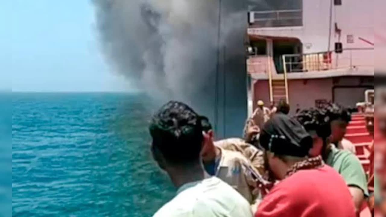 'Armed robbery, state piracy': Iran condemns brutal US attack on ship ...