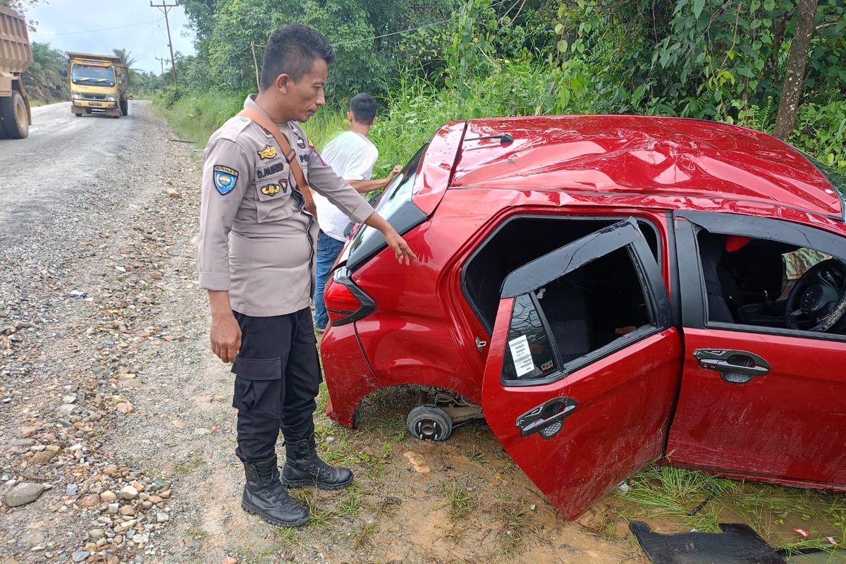 Kebangetan, maling preteli Daihatsu Ayla yang ditinggal karena ...
