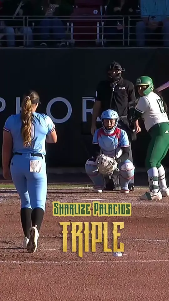 Shar shoots one down the line and legs out another Talons triple! 🦅