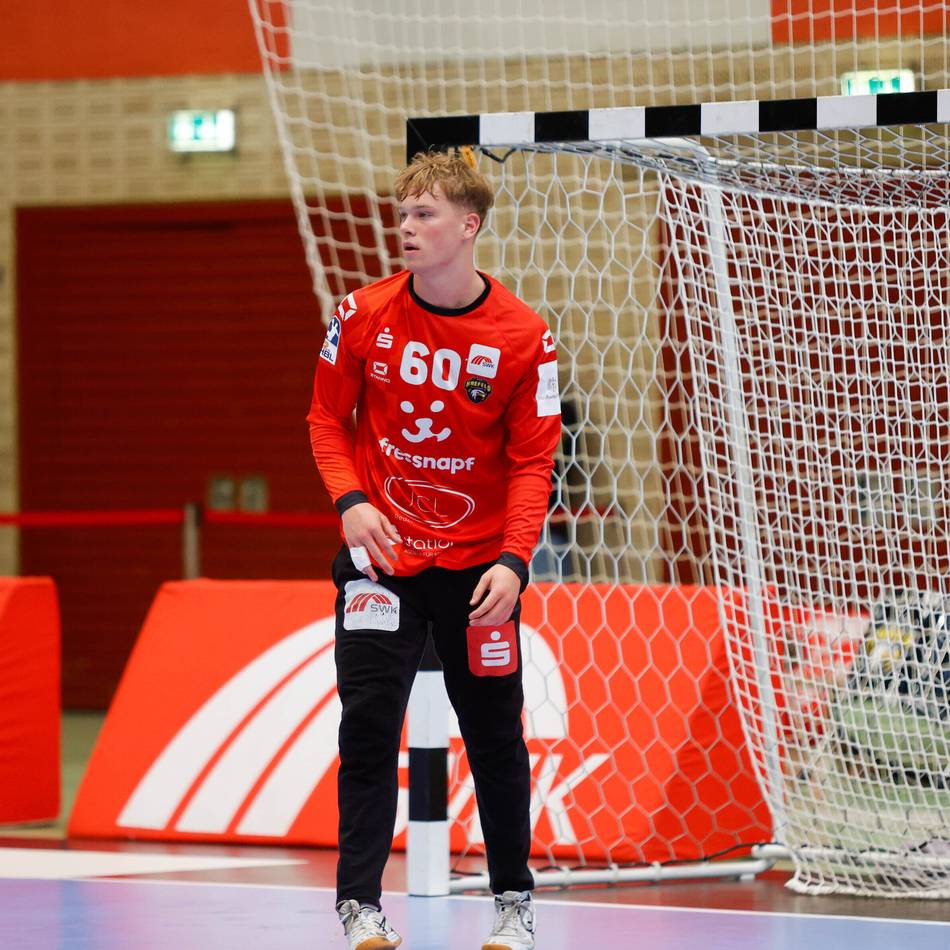 Magnus Berblinger verlängert bei der HSG Krefeld – und wechselt doch ...