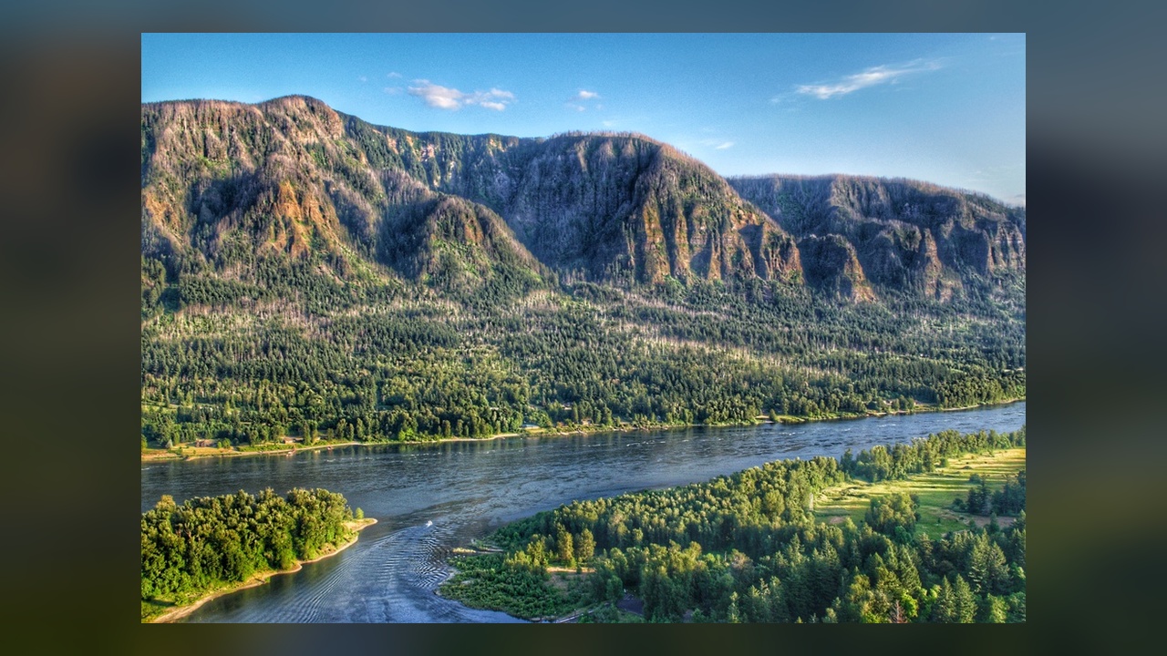 90 waterfalls, ancient walls, and one legendary road, Oregon’s gorge ...