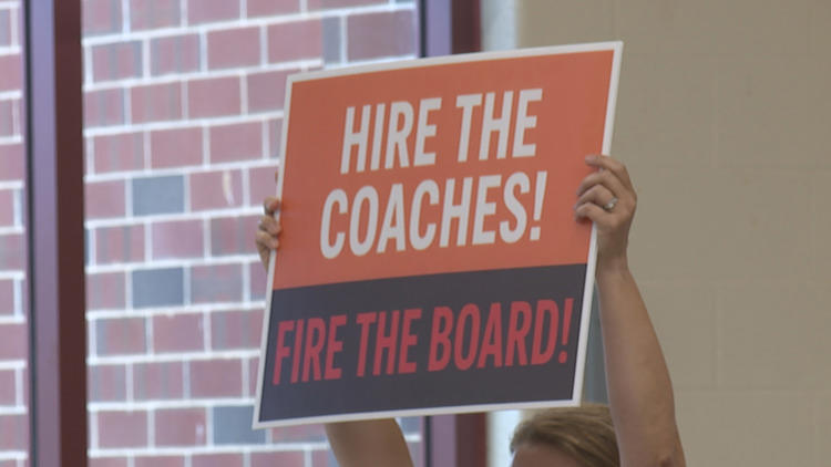 Palmyra parents, school board members call on board vice president to ...