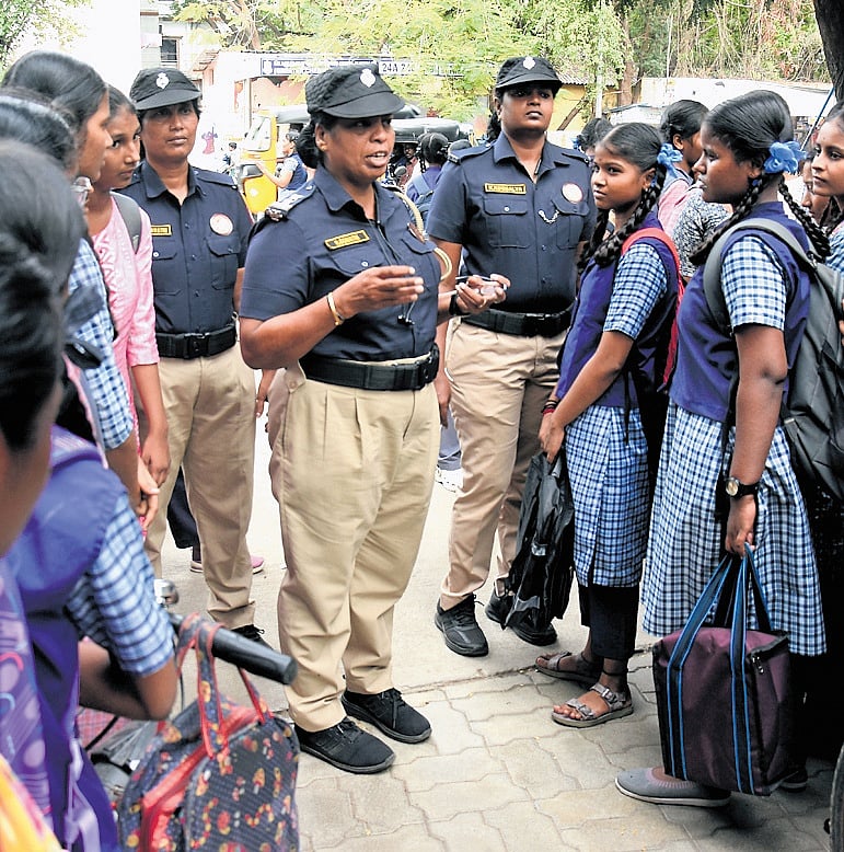 Singappen team gets cracking in Chennai, intervenes in 2 cases