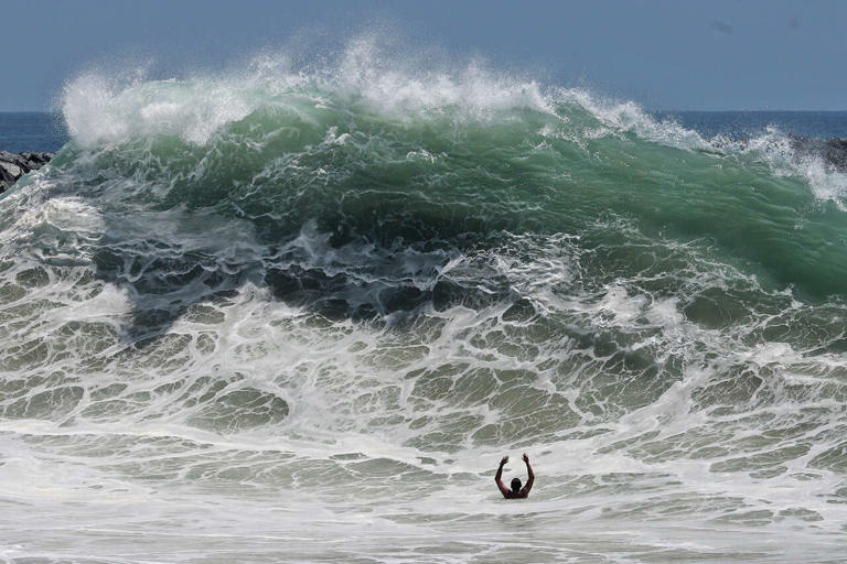 Lifeguards perform 270 rescues amid dangerous surf conditions in Calif.