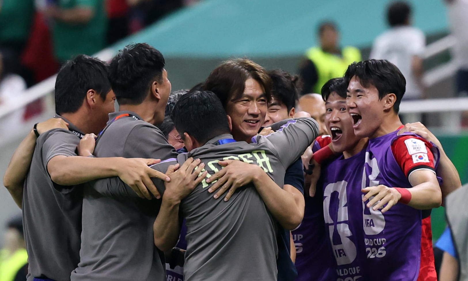 Hong Myung-bo: 'Stick to our play' during 1-1 tie