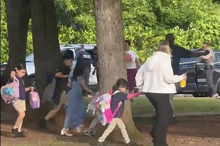 ICE makes heartbreaking arrest at pre-school graduation with kids in tears