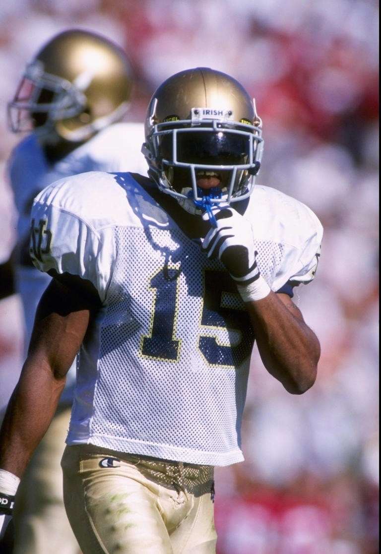 Five Notre Dame football photos for a Friday: Random cornerbacks