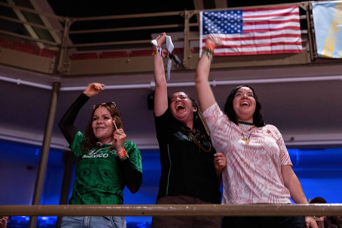 In KCK, fans celebrate Mexico win over South Africa from historic ...