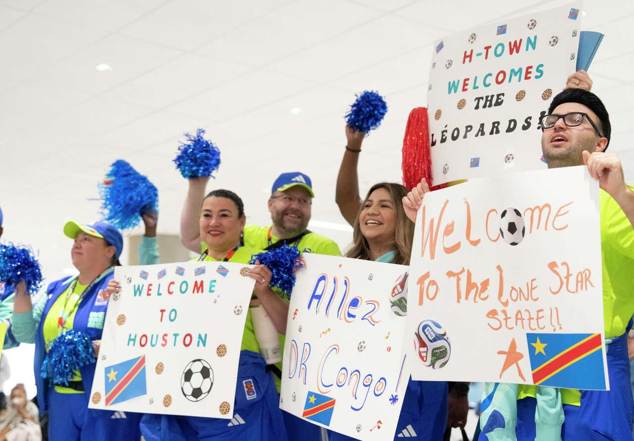 DR Congo soccer team welcomed by proud fans as it arrives in Houston