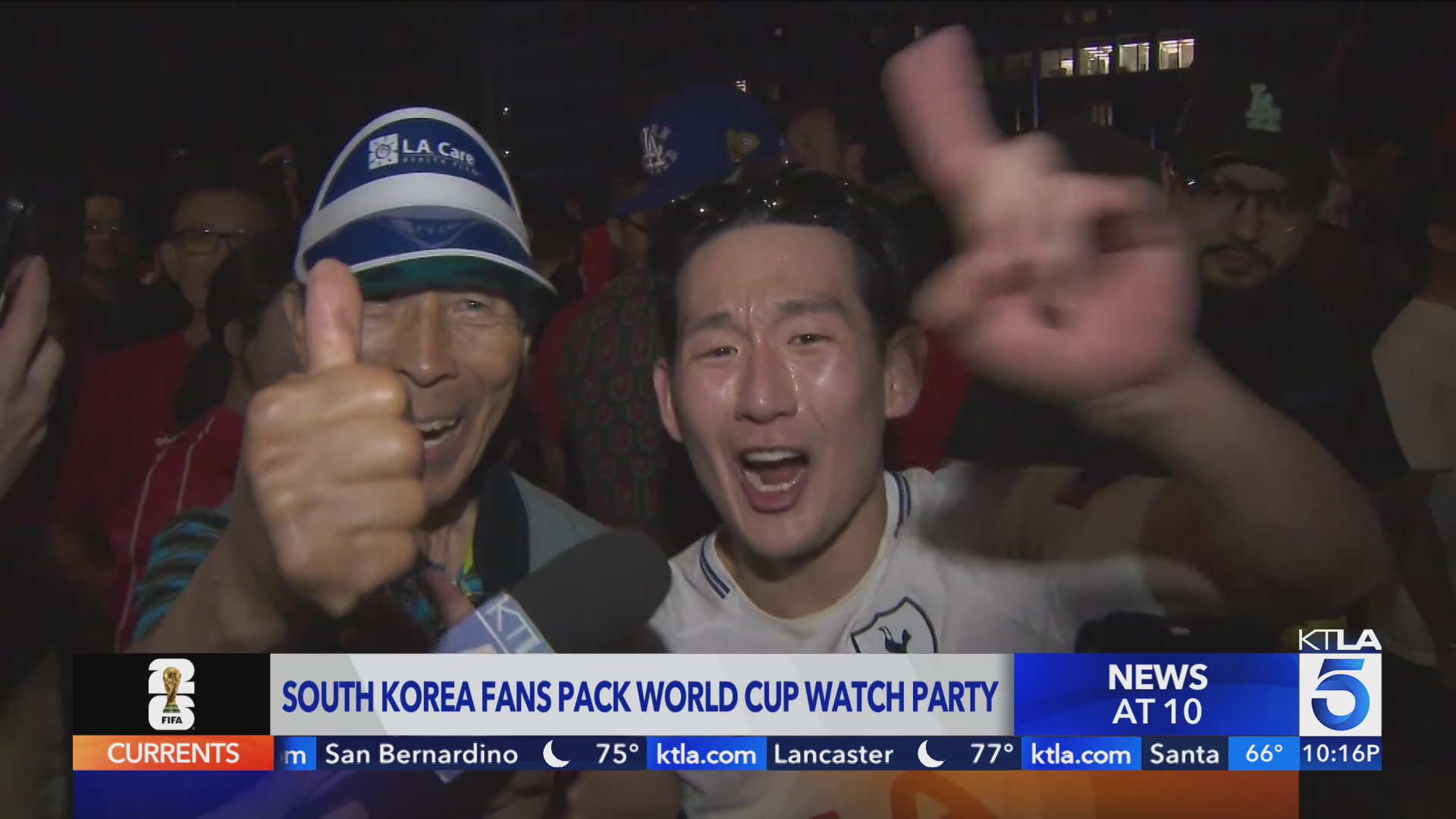 Fans pack Koreatown park for World Cup match