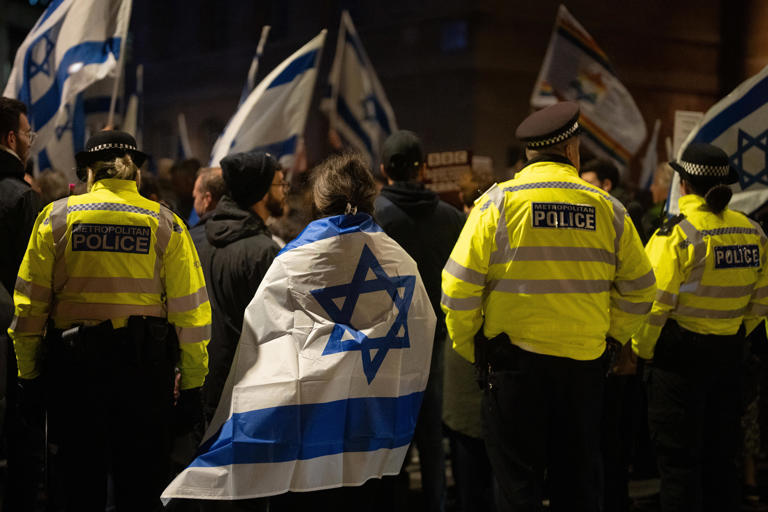 UK Jewish leaders want answers after Muslim police group say Zionism 'a ...