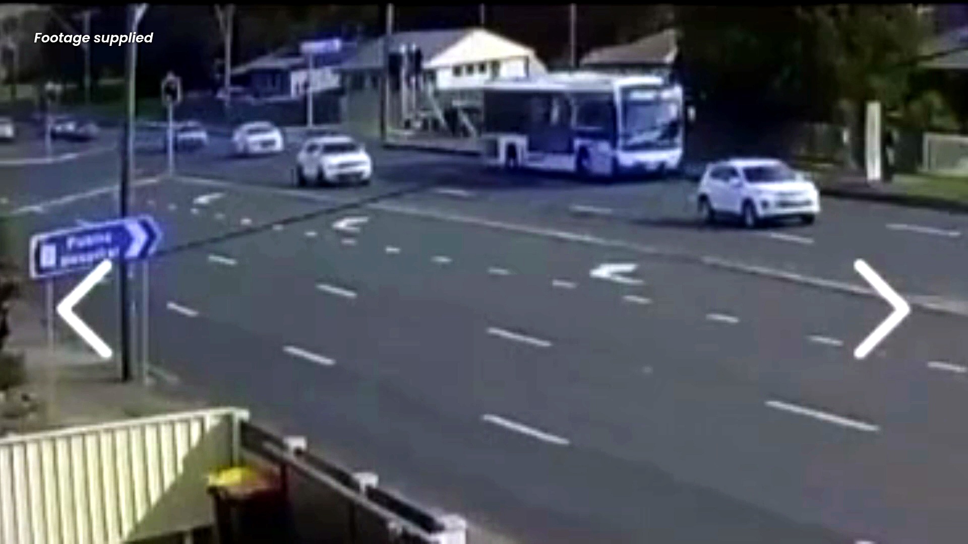 Truck crashes into bus at Mount Warrigal
