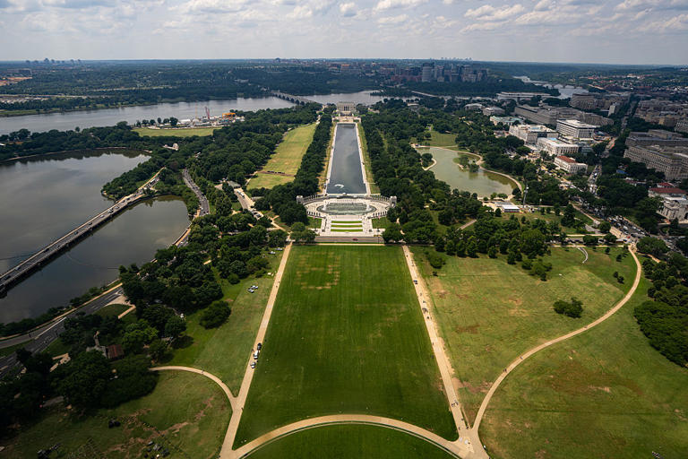 What to know about the giant ’86 47′ that appeared on National Mall grass