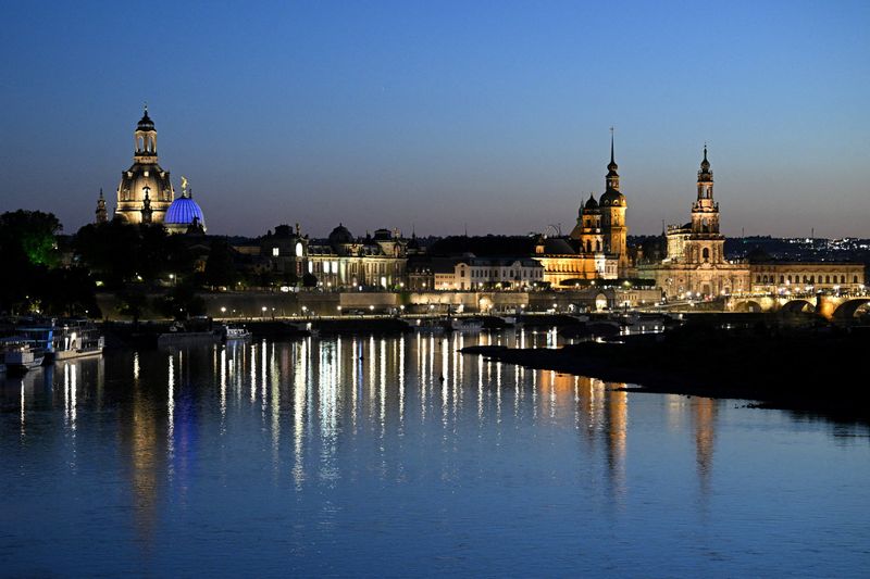 German government spending only thing preventing GDP fall, Bundesbank says
