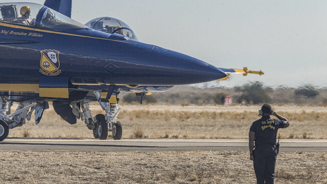 Roles and duties of the Blue Angels’ jet #7