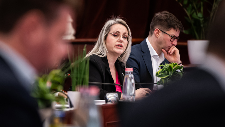 Szentkirályi Alexandra utódja az Indexnek elmondta, hibának tartja-e ...