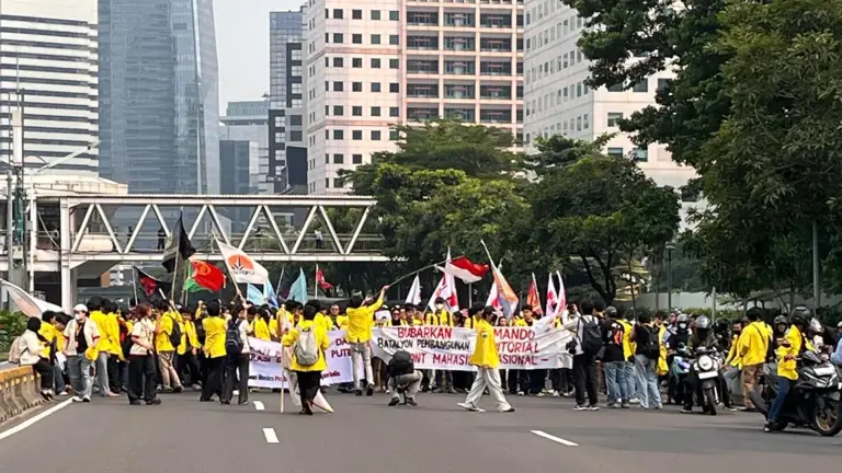 Demo mahasiswa jadi alarm keras bagi Presiden Prabowo, ingatkan segera ...