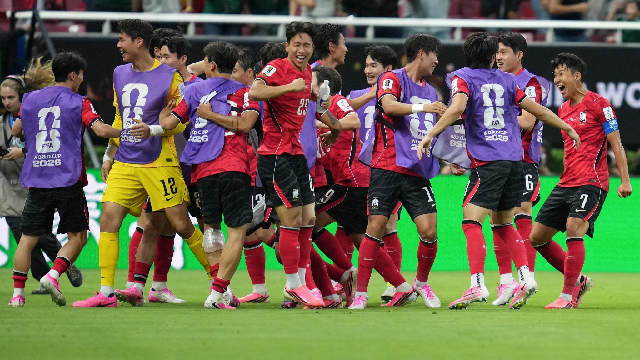 Dai Red Devils ai BTS: perché la Corea del Sud è la squadra più pop dei ...