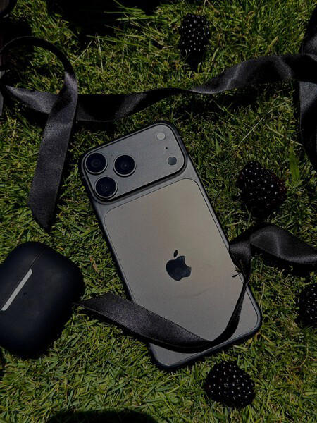 Las maquetas del iPhone 18 Pro salen a la calle. Por fin vemos sus ...