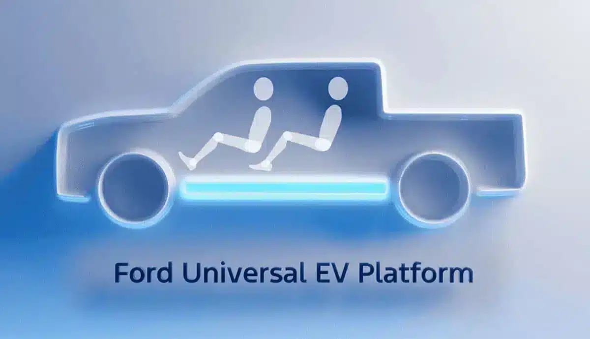 Fords erschwinglicher Elektro-Pick-up als Prototyp auf öffentlichen ...