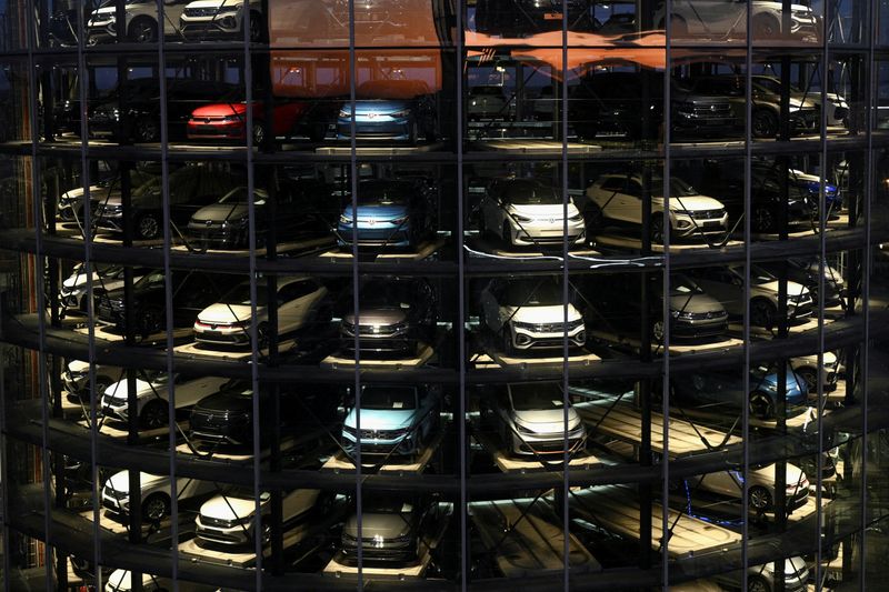 Europe's top carmakers urge simple 'Made in Europe' rules