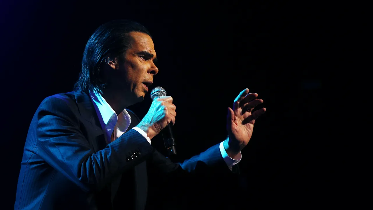 La confessione di Nick Cave: «Volevo essere come Freddie Mercury: un ...