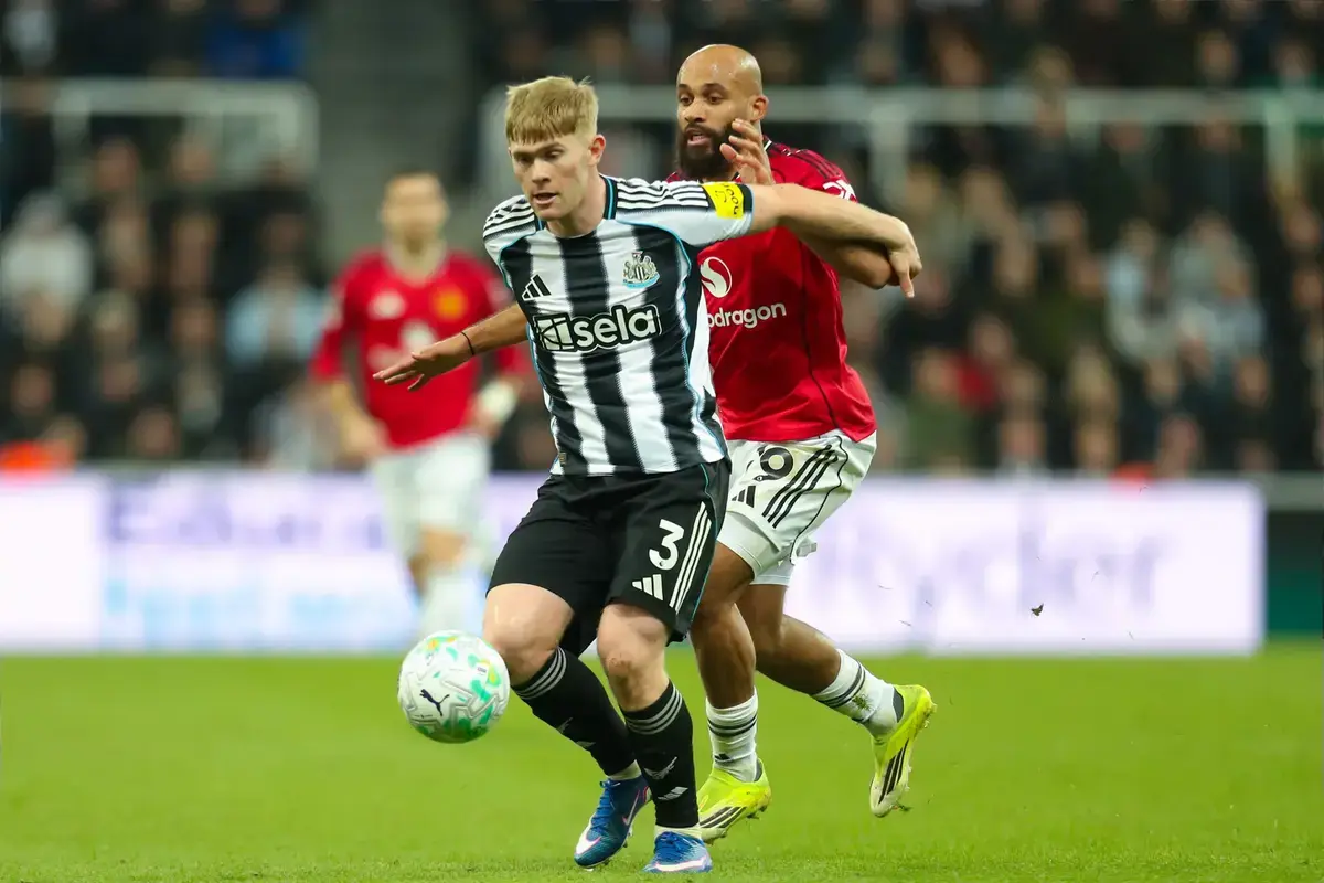 lewis-hall-wants-to-leave-newcastle-united-and-join-man-u-shamelessly