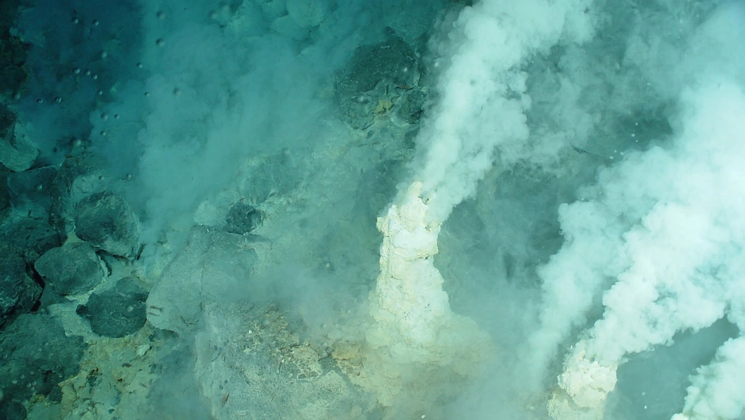 Ice-age sea-level drops linked to volcanic ocean fertilization