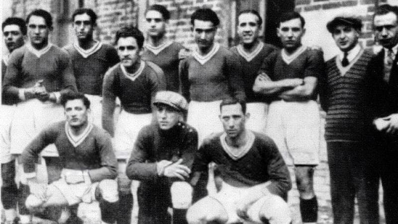 Napoli, un secolo di calcio raccontato nel libro di “Repubblica”