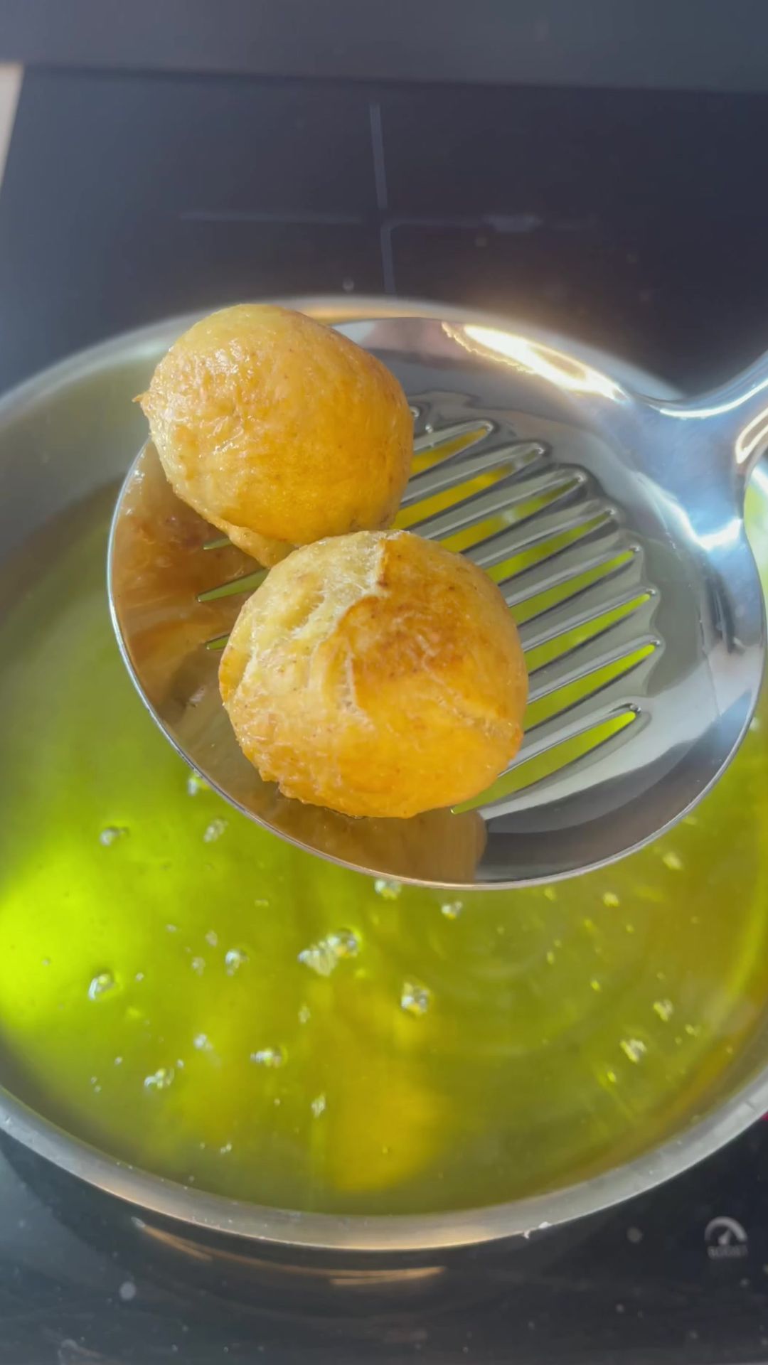 Preparare Coca Cola fritta: idea originale e deliziosa