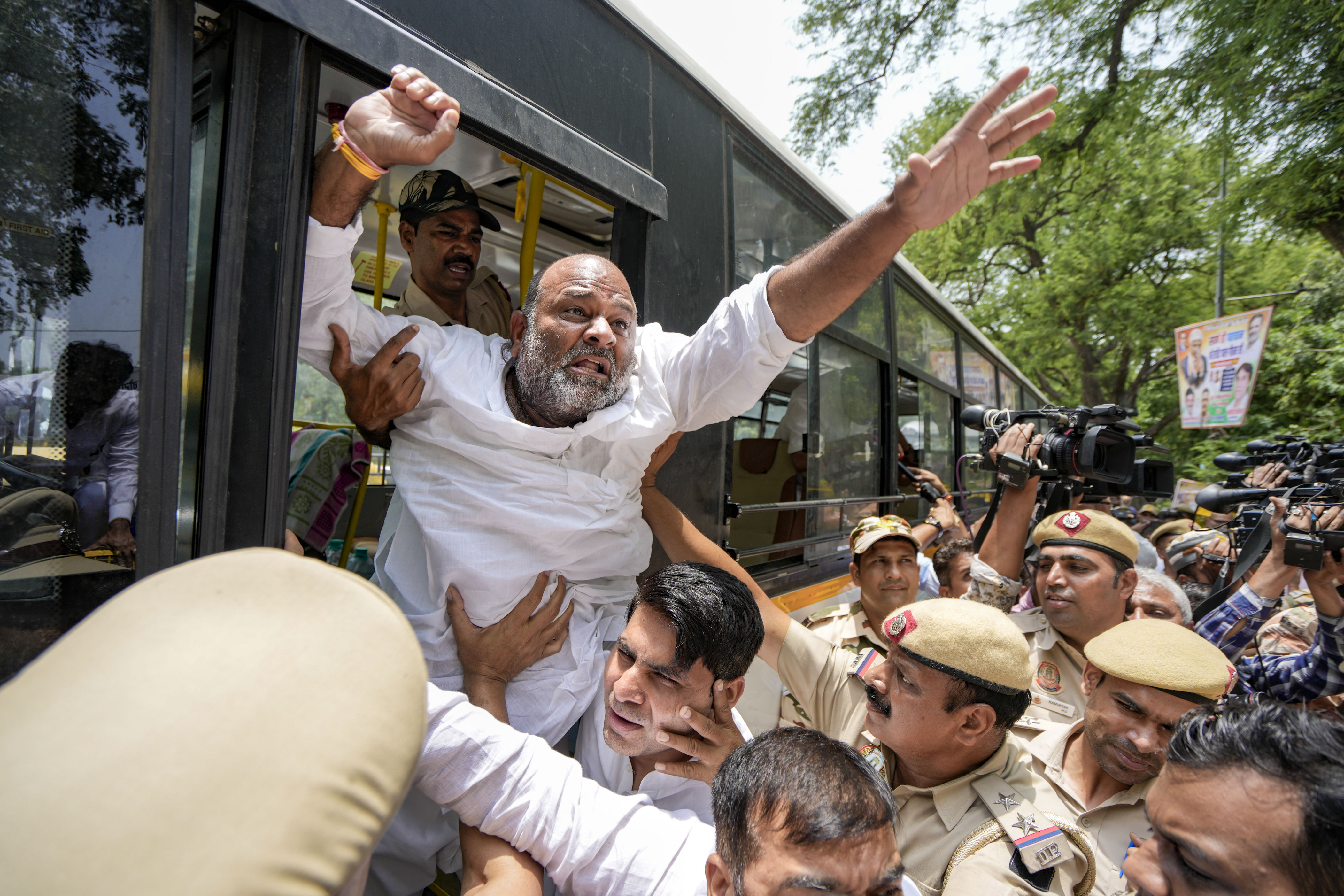 Delhi Police detains MP Congress workers protesting rejection of ...