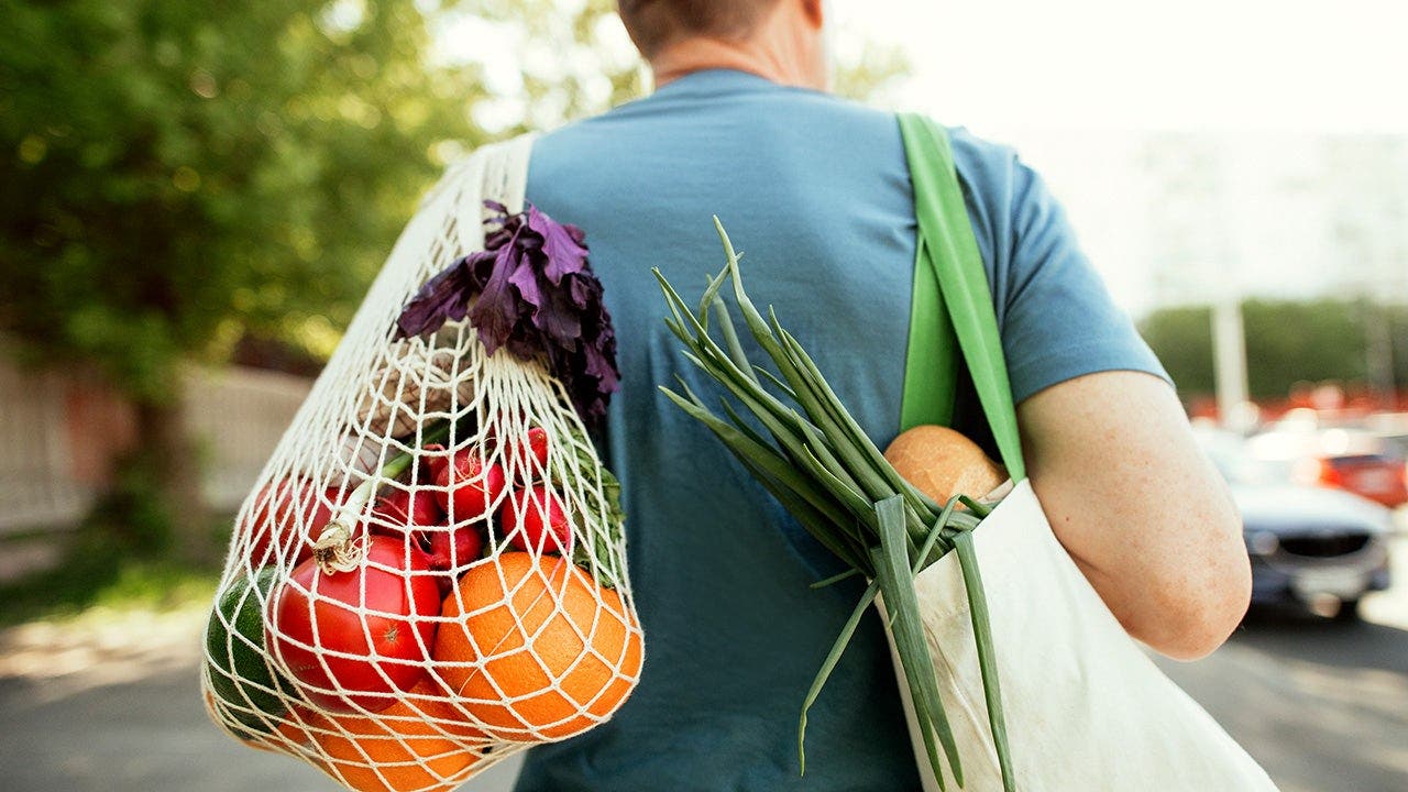 Eating 5 fruits and vegetables a day may not be enough for heart health ...