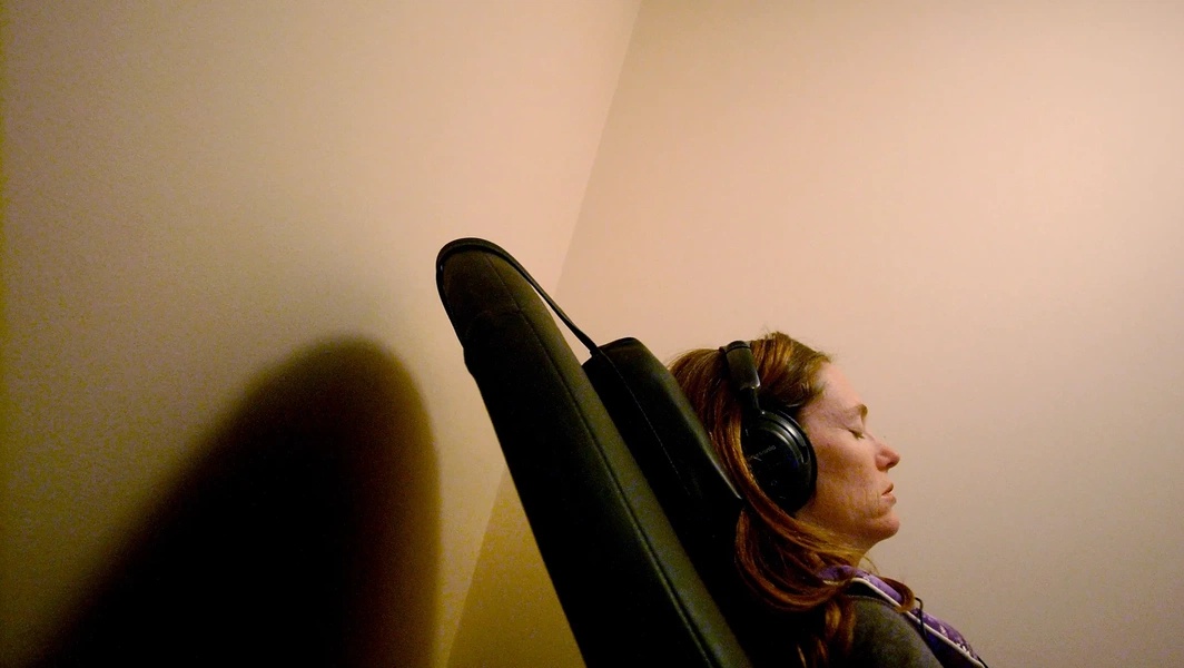 Sleep better with the right bedtime sounds