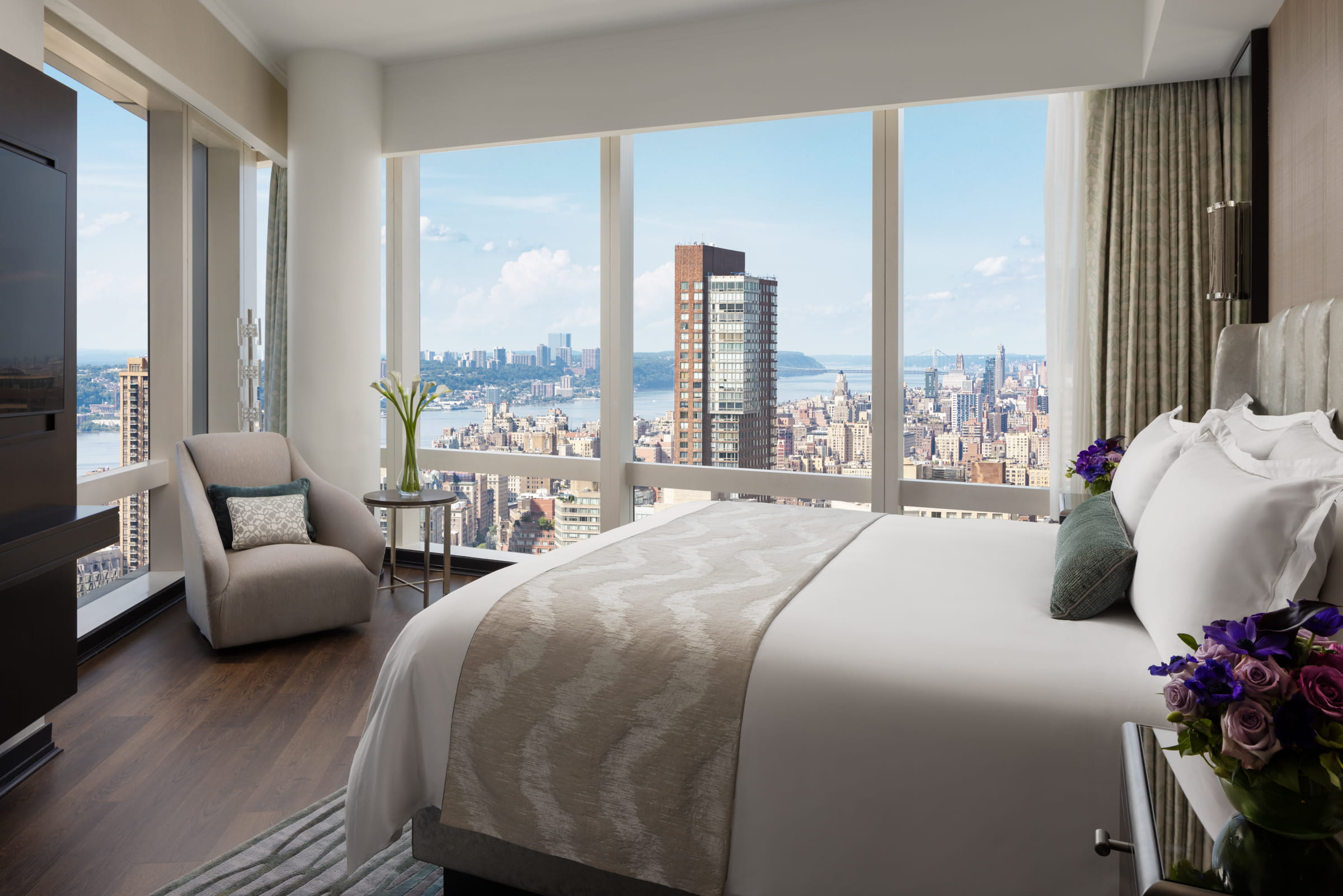 As NYC prepares for a record summer, one hotel stands above the rest