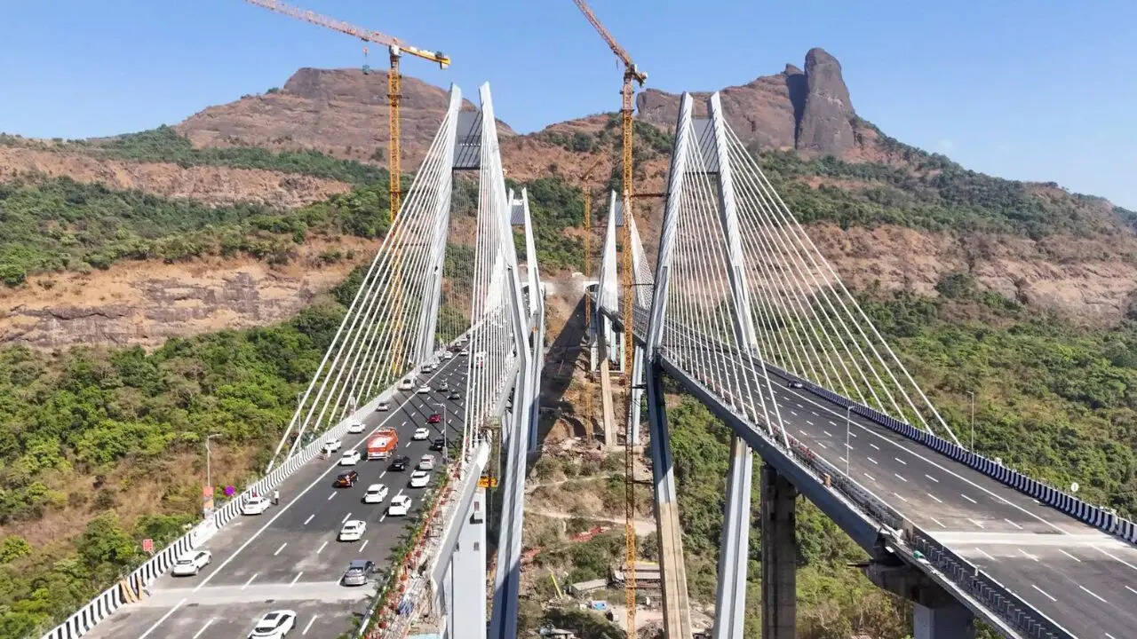 Mumbai-Pune Expressway's missing link gets wind shields: Barriers ...