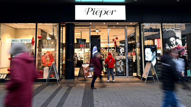 Pieper: Französische Unternehmerfamilie übernimmt Parfümeriekette nach ...