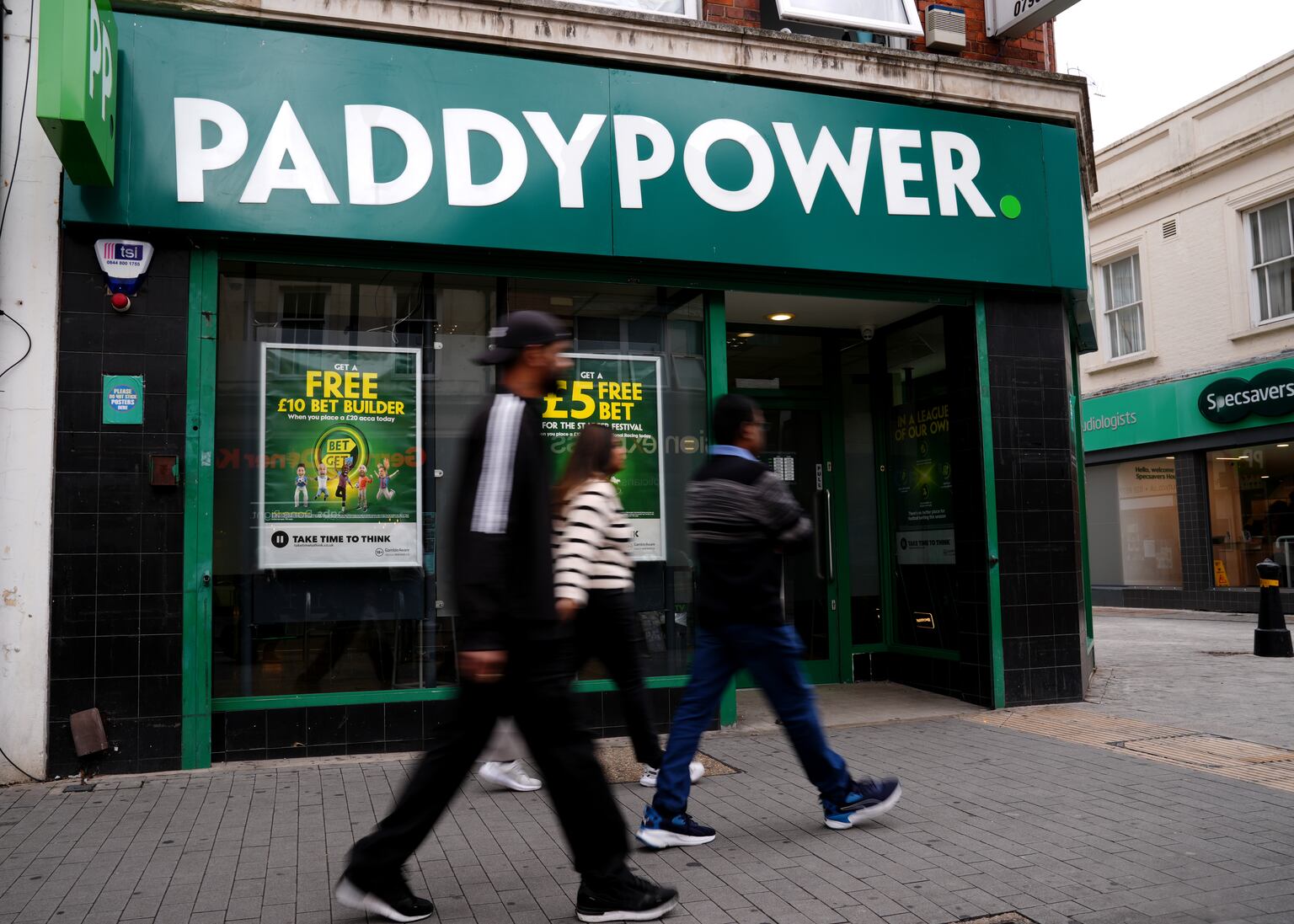 Paddy Power firm Flutter to ditch London stock market listing