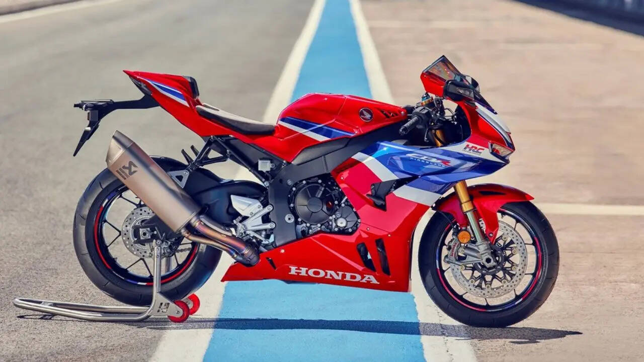 Honda CBR1000RR-R Fireblade SP launched in India at Rs 33.50 lakh