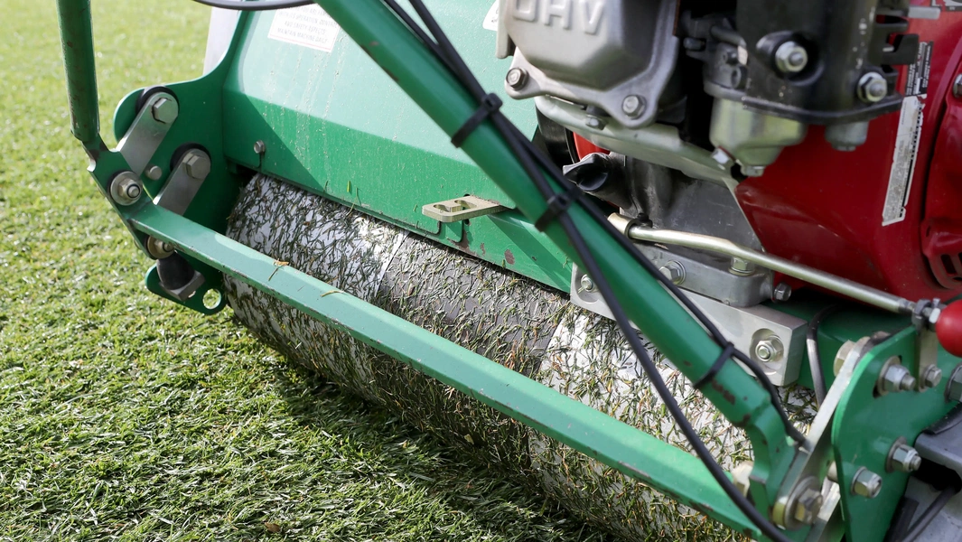 Lawn mower maintenance for long-term performance