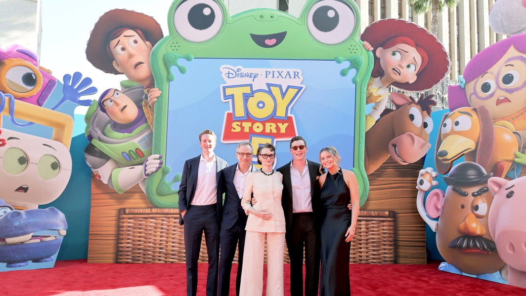 Star-studded Toy Story 5 premiere and highlights