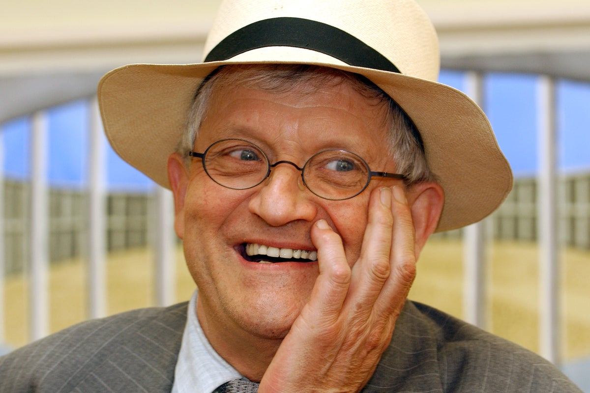 David Hockney: Tributes pour in after English artist dies aged 88