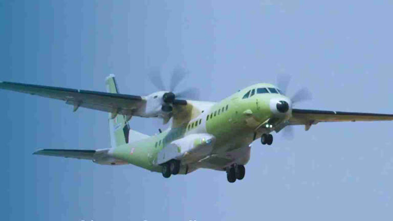 Tata e Airbus realizam primeiro voo do C295 montado na Índia