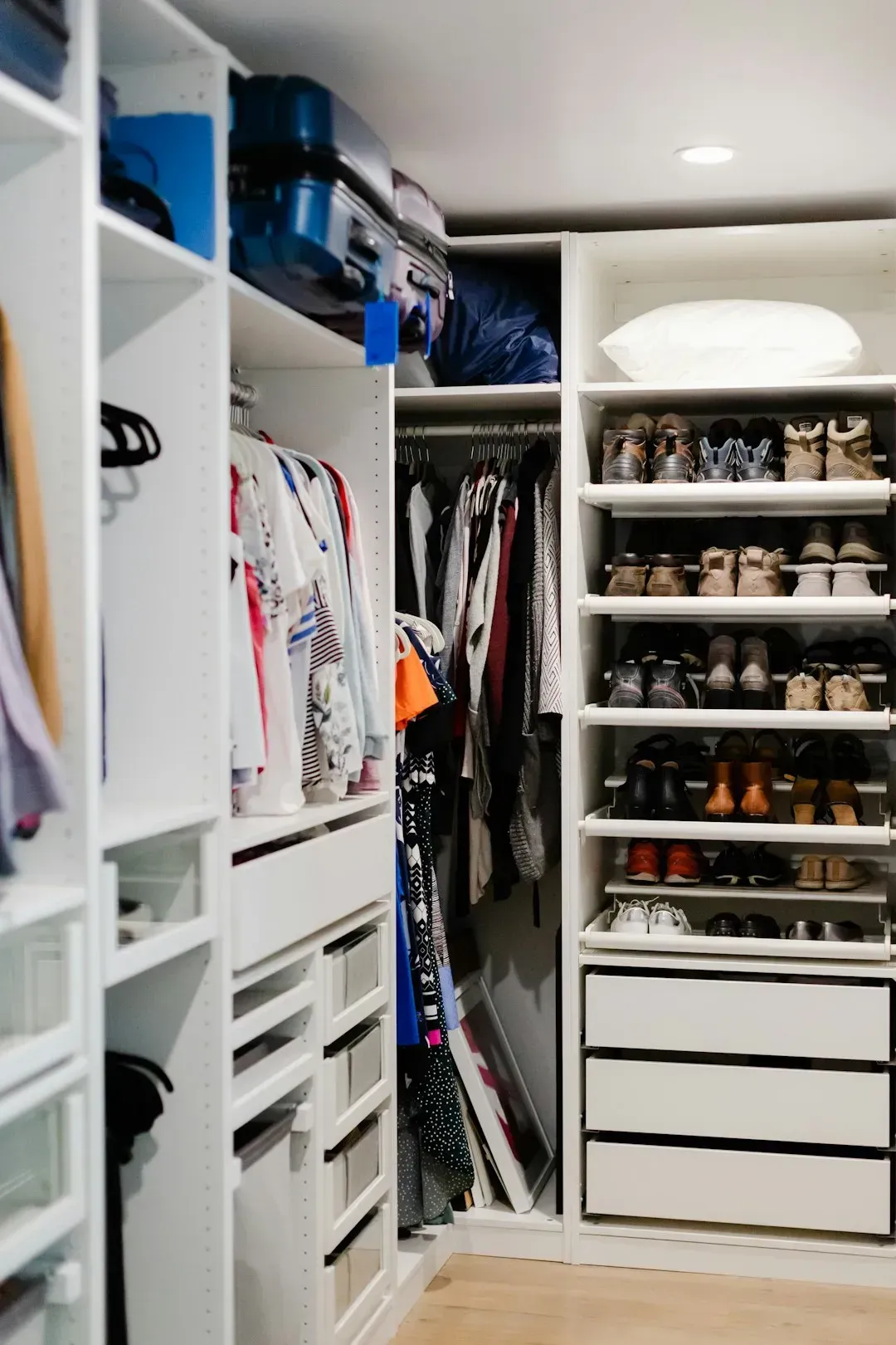 11 items minimalists say you should remove from your home today
